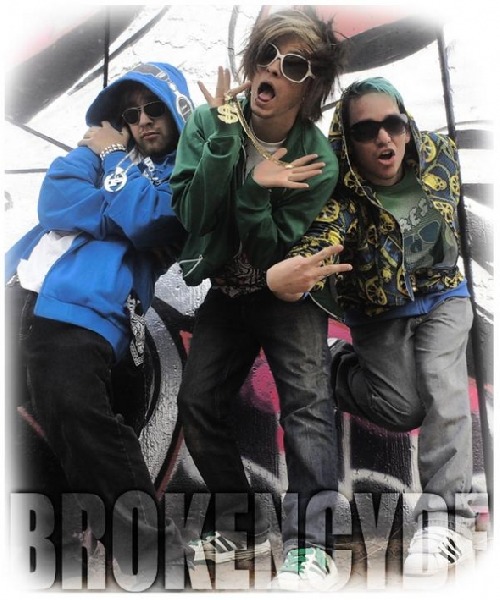 Brokencyde photo
