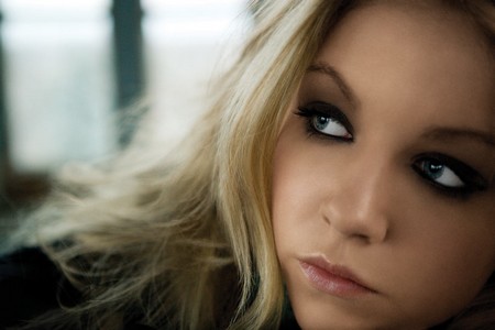 Lesley Roy - Alchetron, The Free Social Encyclopedia