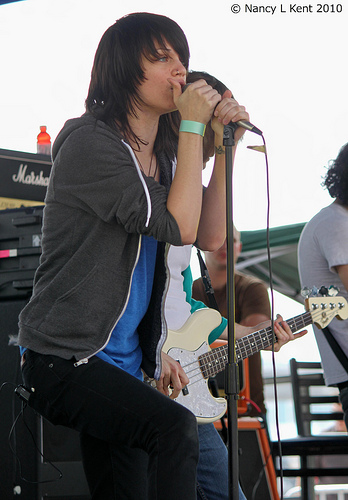 Fit For Rivals Lyrics