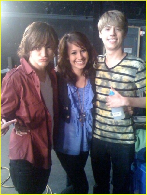 Caitlyn Taylor Love photo - Logan Miller, Caitlyn T. Love and Cole Sprouse