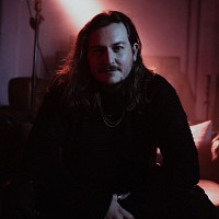 Nicholas Bonnin - Shut Up And Listen (ft. Angelicca) - lyrics